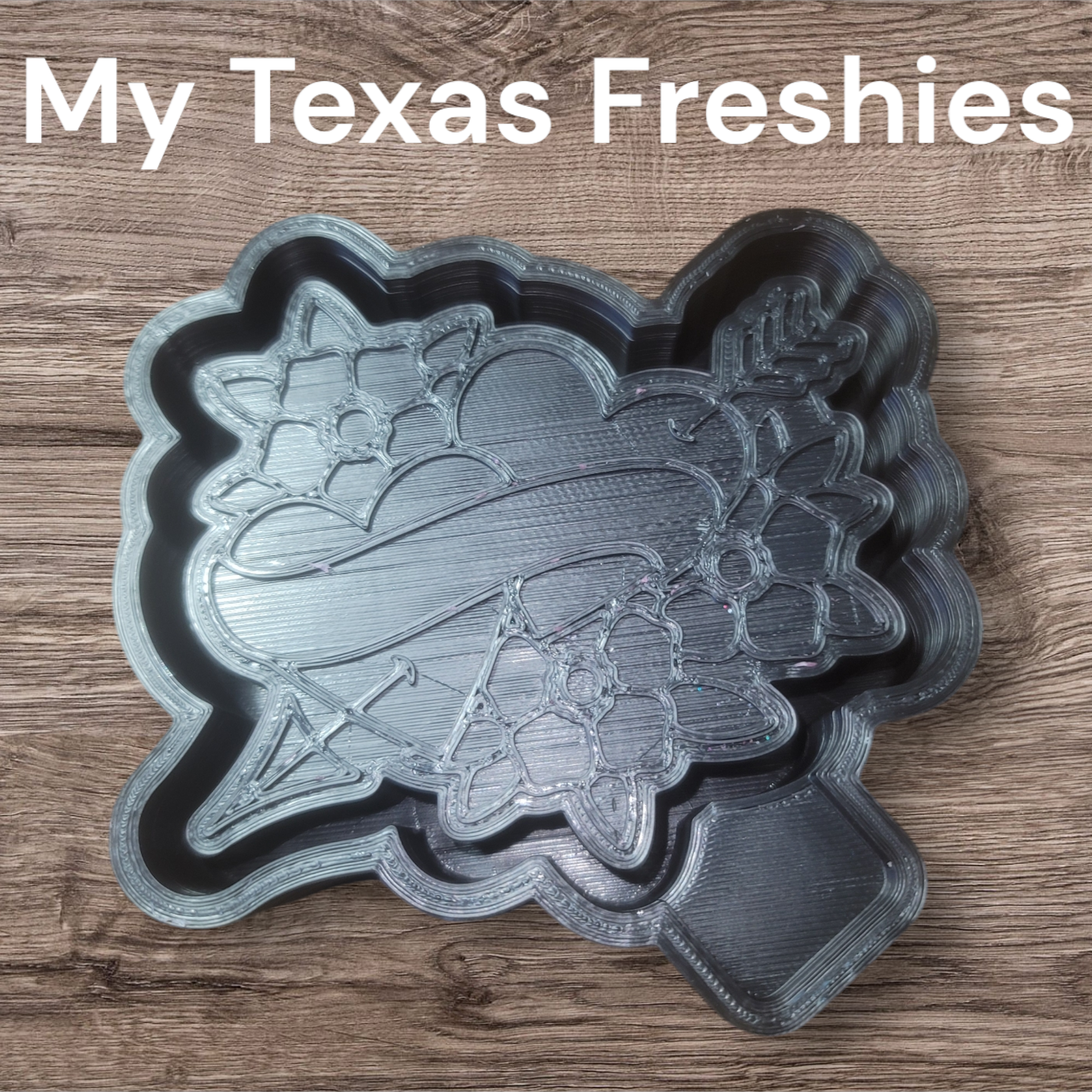 2 Hearts Mold | Texas Craft Junkie