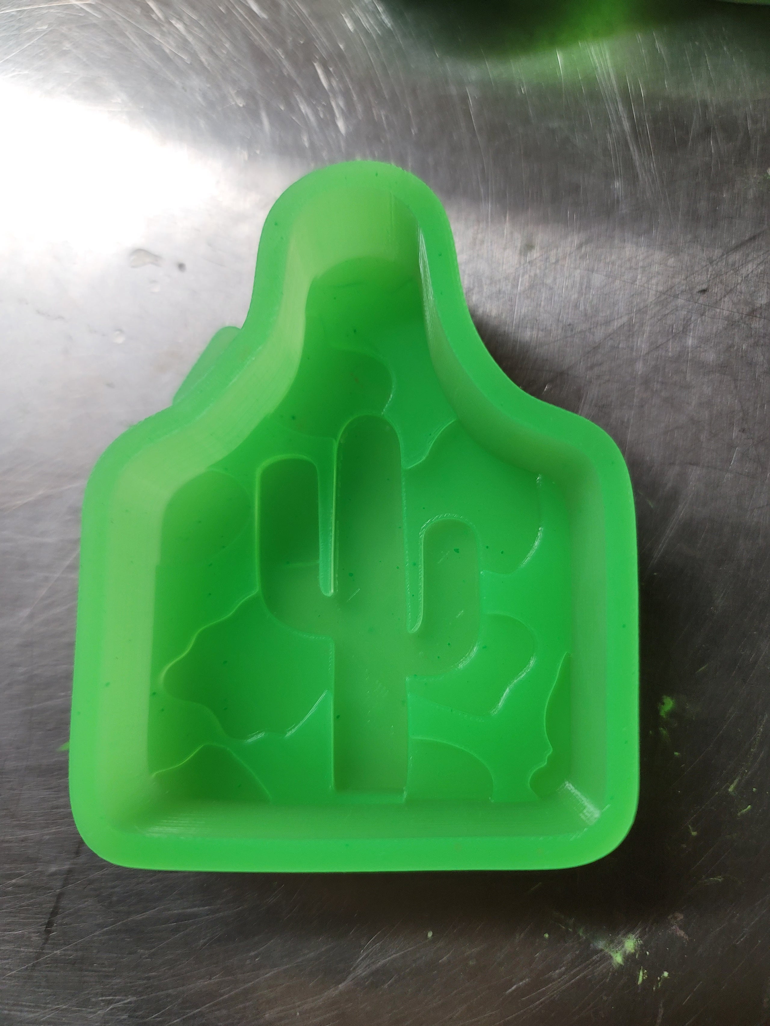 Cow Print Catus Tag Mold | Texas Craft Junkie